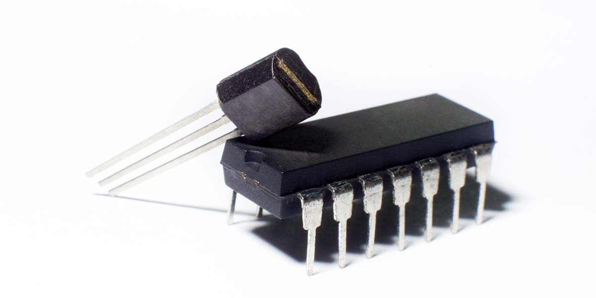 What is integrated circuit in transistor？