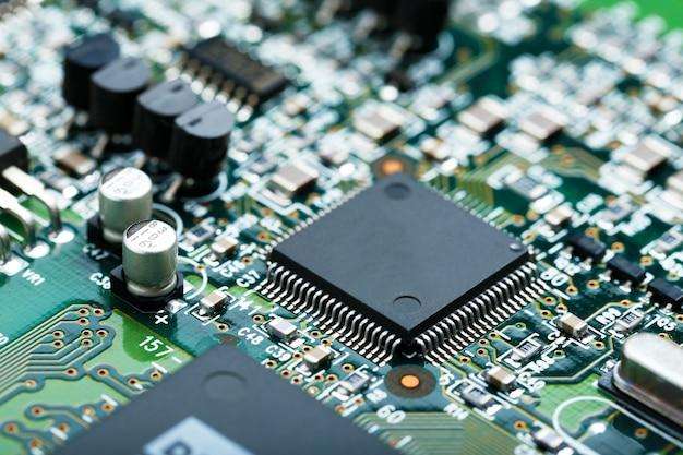 How To Test and Troubleshoot Semiconductor Parts?